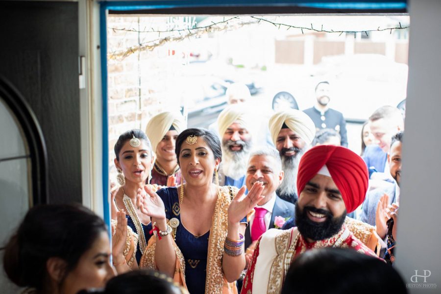 indian-wedding-photography-london-virginia-waters-sikh-gurdwara-turban ...